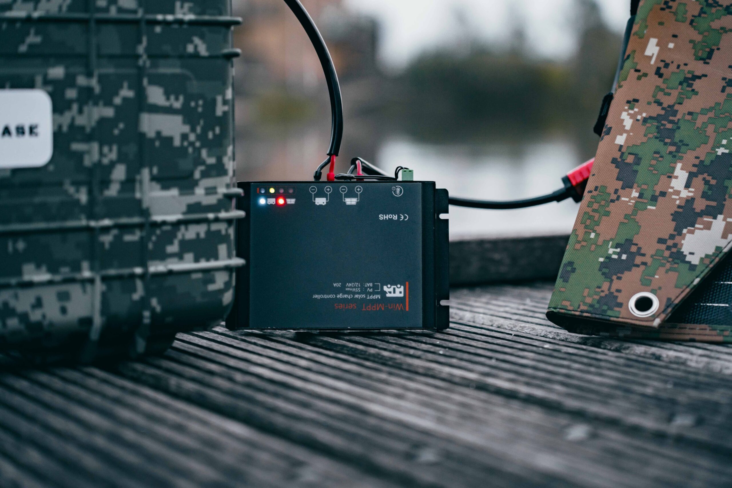 Voltacase Folding Solar charger 200W - Voltacase